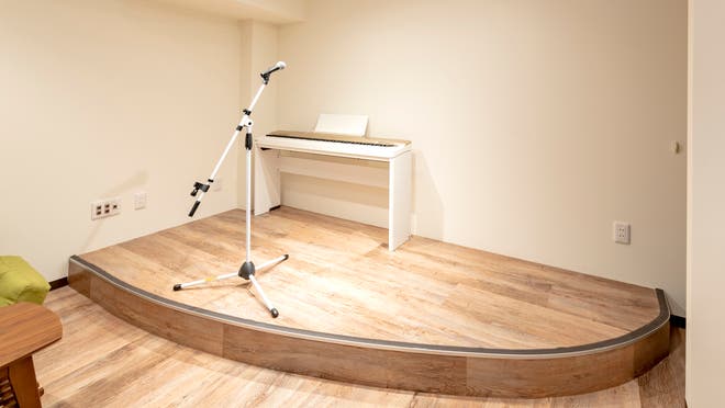 〈大塚駅徒歩1分〉防音!ステージのあるオシャレなカフェ♪の写真2