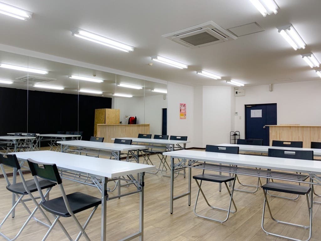 鏡貼りの駅近スタジオ！ダンスレッスン・撮影会・研修会利用などに！の写真8