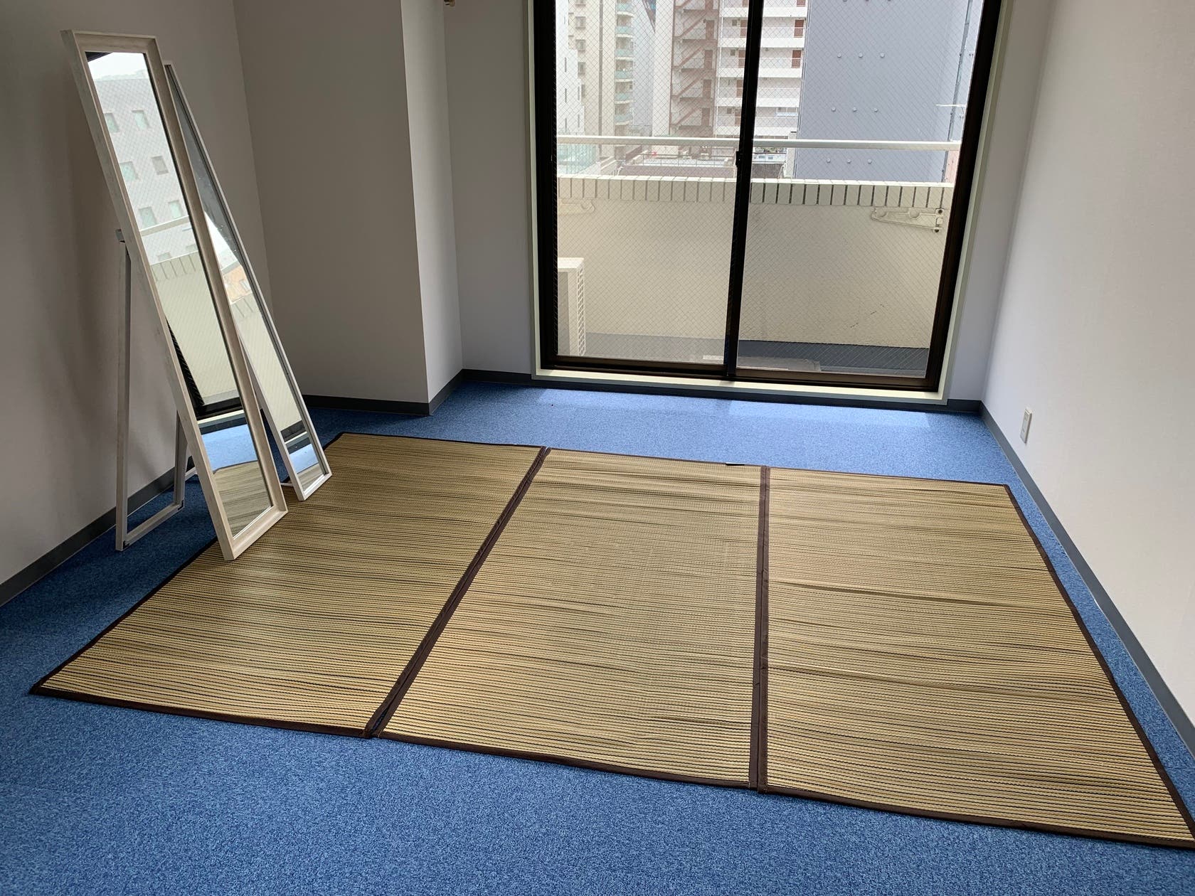 リピーター多数【東西線飯田橋歩30秒・ＪＲ飯田橋歩3分】各種教室、会議、商談、面接、研修、撮影、ボドゲ等に最適な個室スペースの写真11