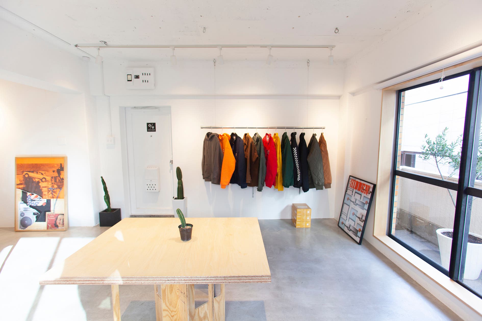 代々木公園近くのオープンスペース。撮影機材、WIFI完備。展示会やオフサイトミーティングなどに。の写真4