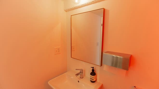 代々木公園近くのオープンスペース。撮影機材、WIFI完備。展示会やオフサイトミーティングなどに。の写真8