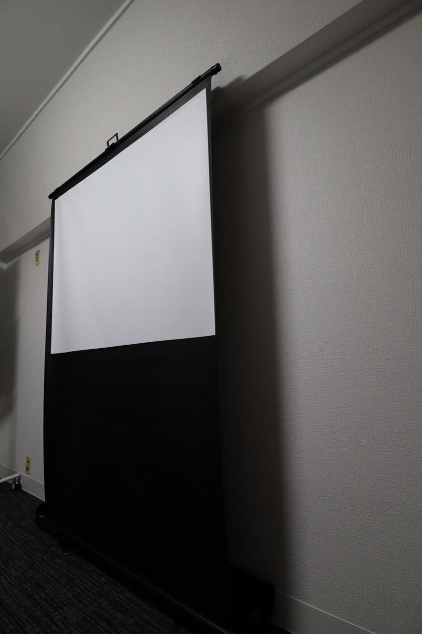 ◆博多駅徒歩3分◆感染・暑さ対策実施中！講習会や研修などにおすすめ！プロジェクターも使用無料。お気軽会議室博多11の写真5