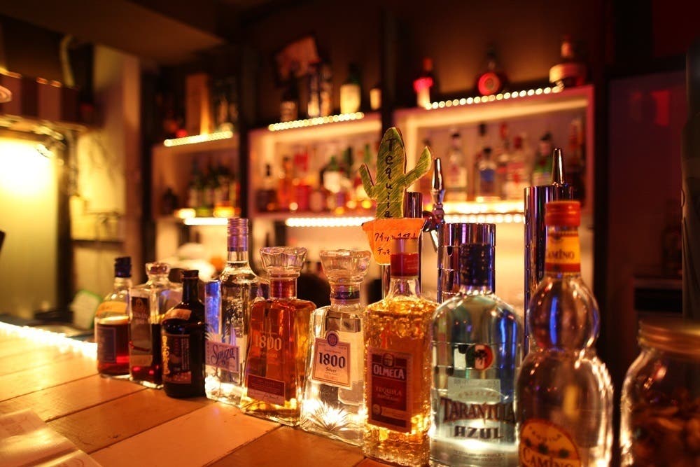 ライブ演奏が可能なバーの写真6