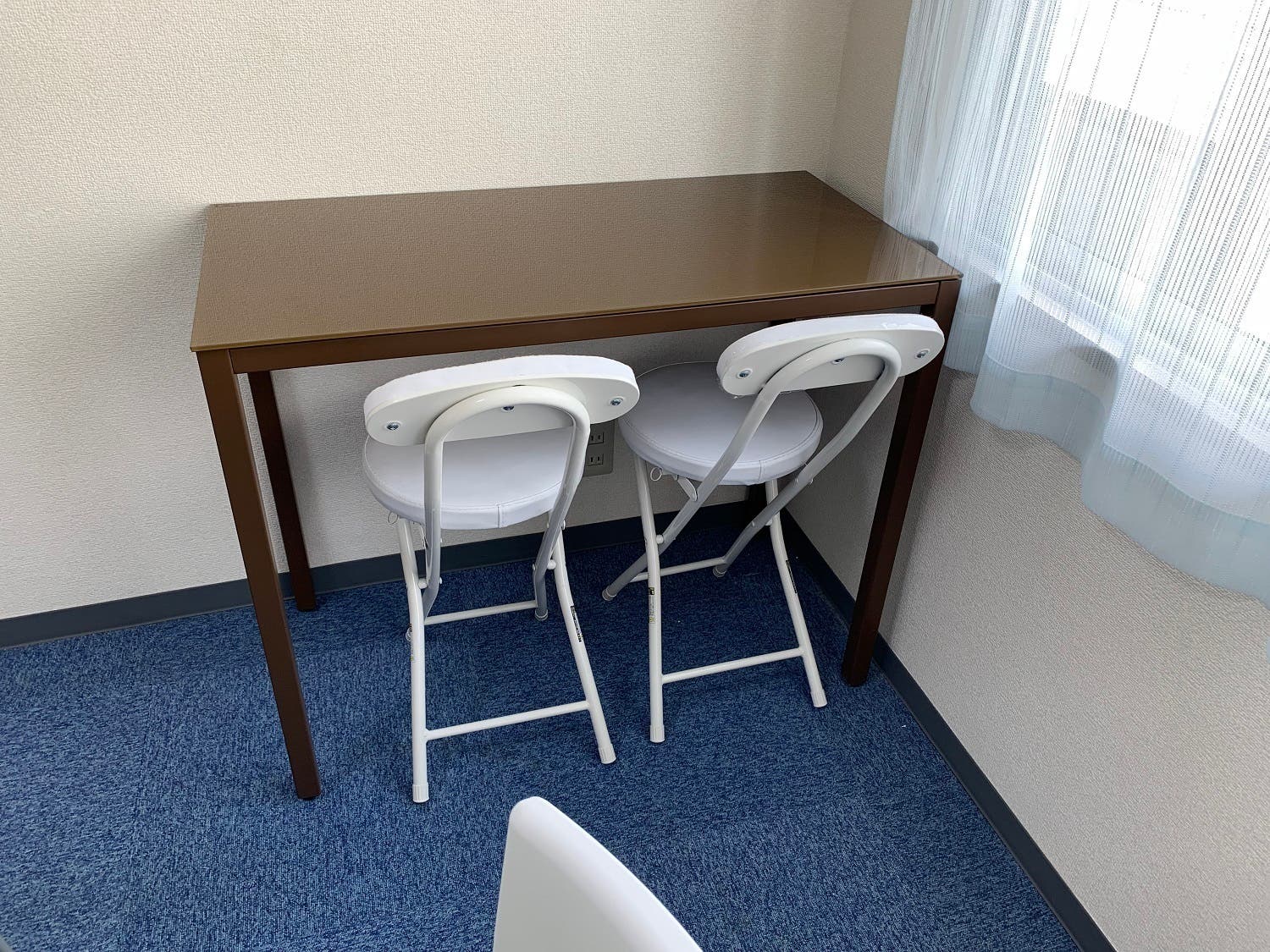 女性利用多数（日本橋駅・茅場町駅歩3分）各種教室、会議、商談、面接、研修、撮影、ボードゲーム、自習等に最適な個室スペースの写真10