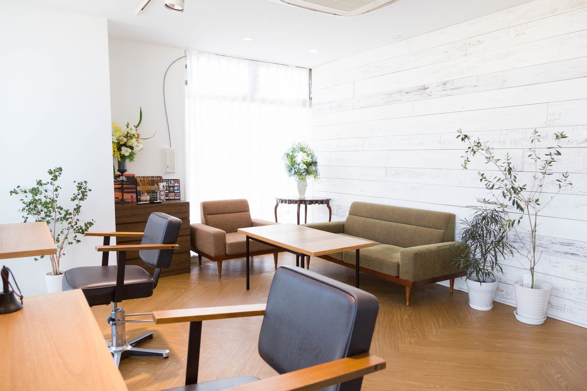 [自由が丘徒歩1分]個室/ Wi-Fi完備/美容室・ネイル利用可♪の写真2