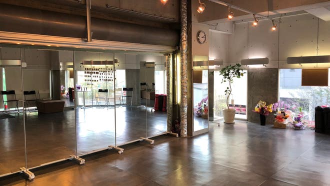 豊橋駅から徒歩圏内!ダンス、イベント、ワークショップにご利用ください!の写真3