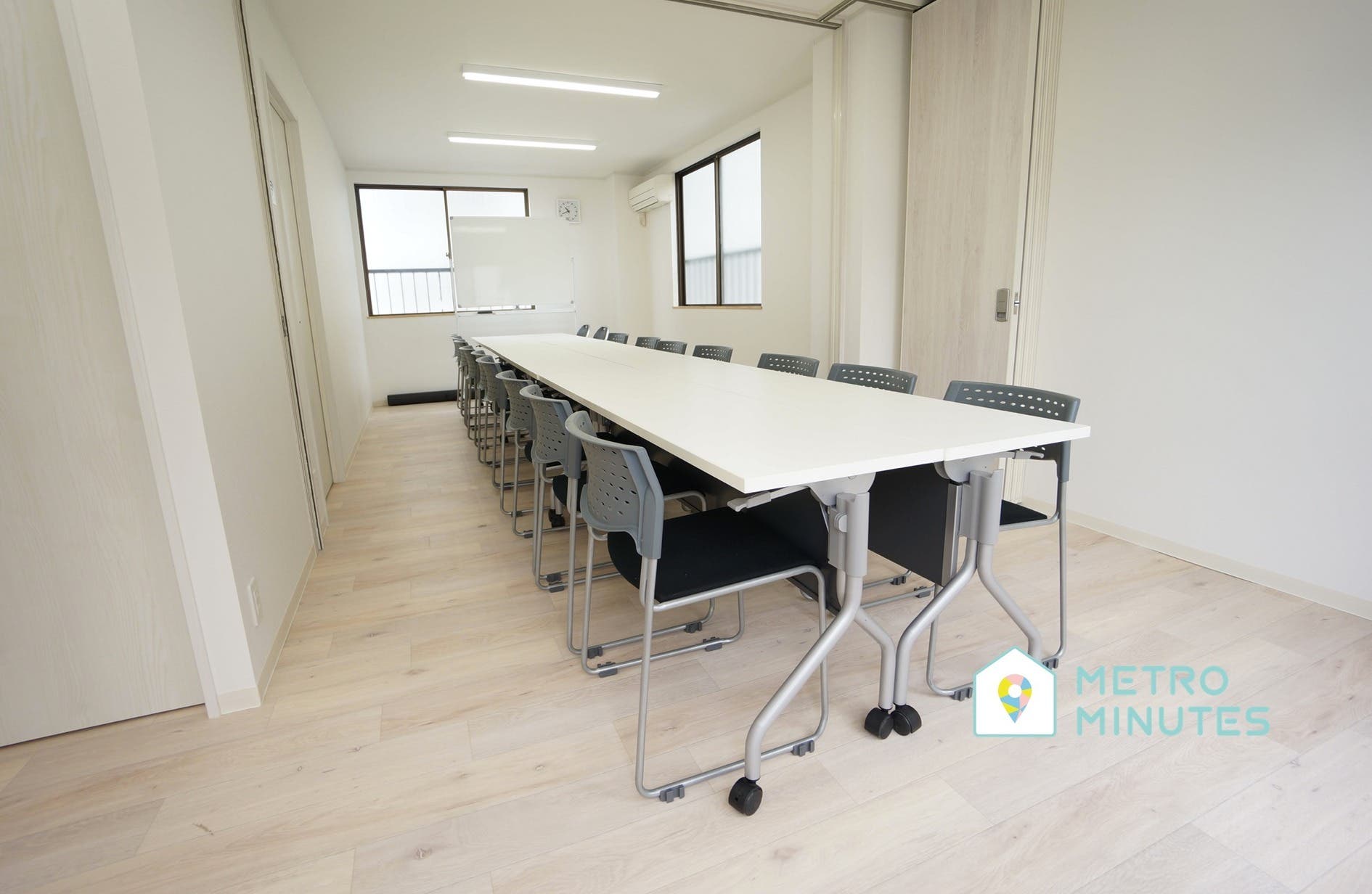 ＜葛西BASE会議室＞葛西駅徒歩3分🚃Wi-Fi📶プロジェクター🎥会議/セミナー/ワークショップ/ボードゲームの写真5