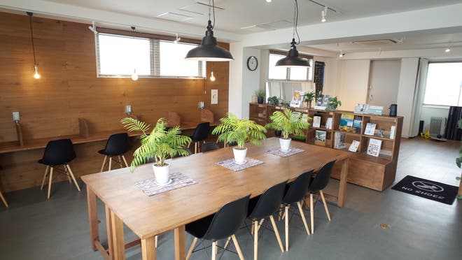 自然光/3面採光/姿見/プロジェクター【駒沢大学駅徒歩4分】会議や撮影におすすめの明るいスペースです♪の写真1