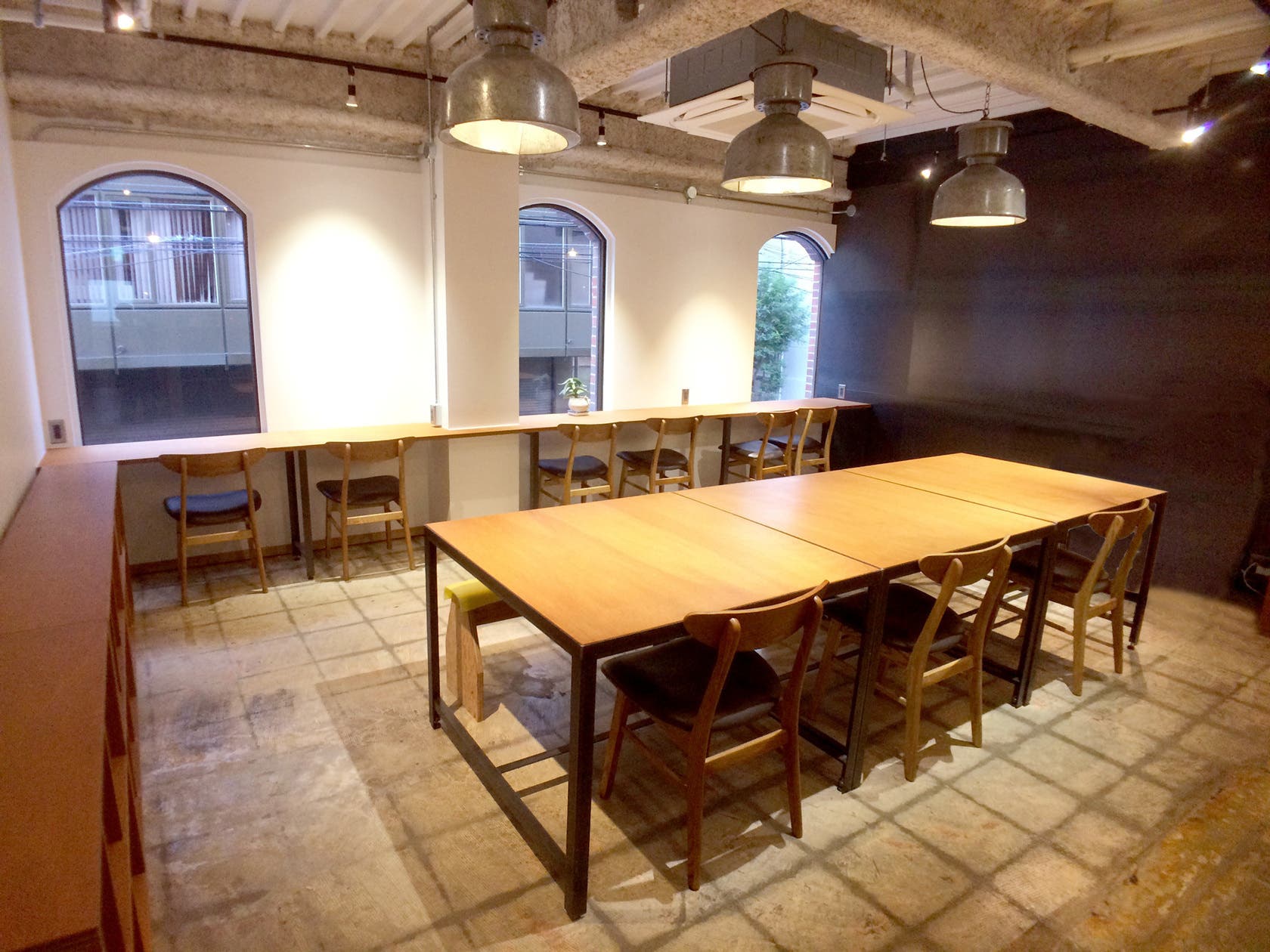 【本町・心斎橋】レトロビルのデザイナーズスペース　セミナー/ギャラリー/パーティー/映画鑑賞会などの写真4