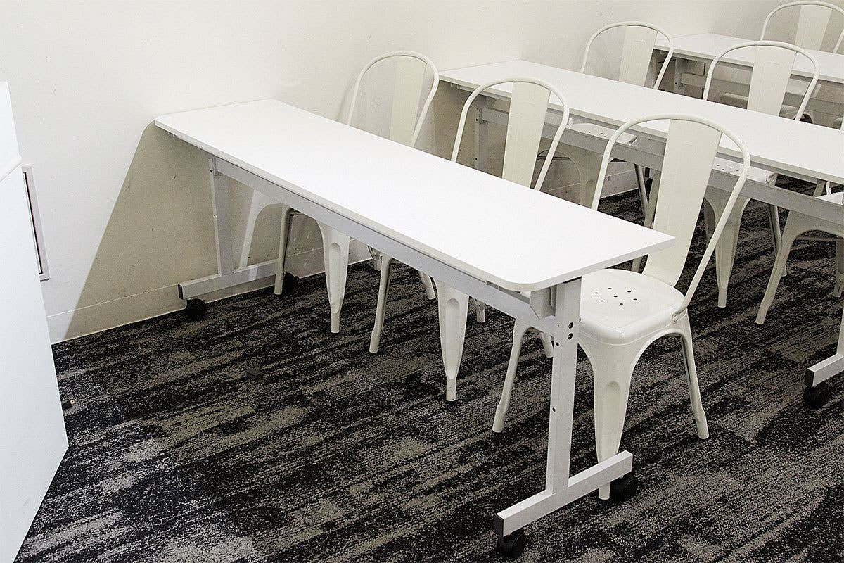 A【 品川駅 5分】オプション料金0円で設備・備品使い放題♪WiFi無料！清掃・消毒で衛生面も安心♥便利な駅近会議室の写真5