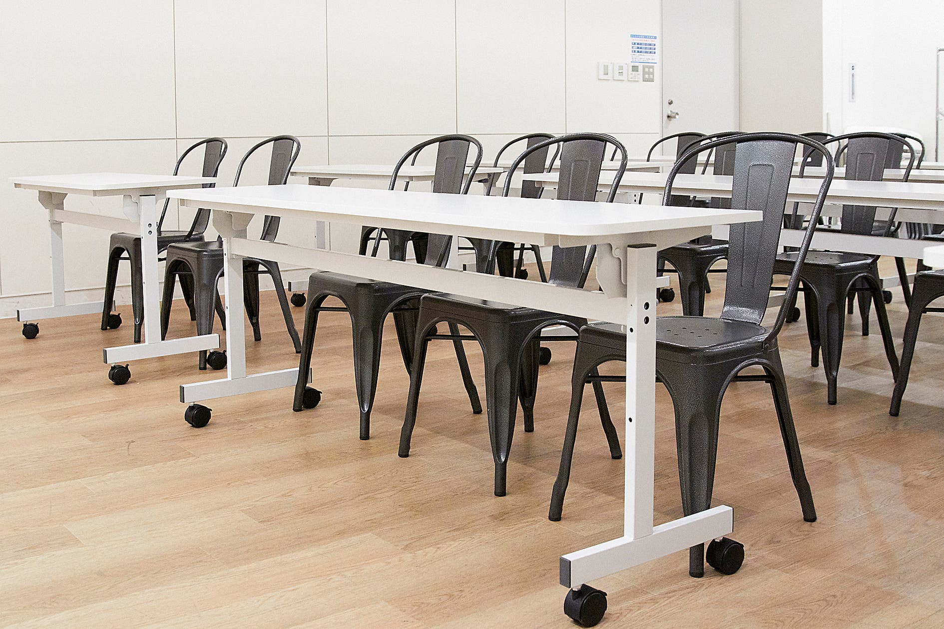 B【 品川駅 5分】オプション料金0円で設備・備品使い放題♪WiFi無料！清掃・消毒で衛生面も安心♥便利な駅近会議室の写真7