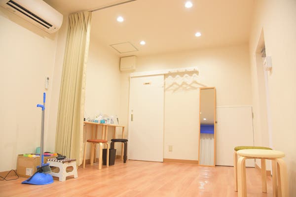 浅草橋【一室貸し切り】全15色のカラー背景紙が使える撮影スタジオです！撮影機材/完全個室/背景紙変更OKの写真5