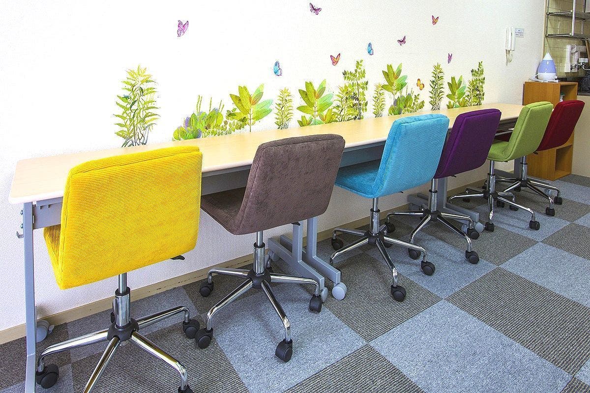 福岡天神南駅近く♪最大14名収容♪　室内設備無料！ 光回線Wi-Fi・プロジェクター等の写真6