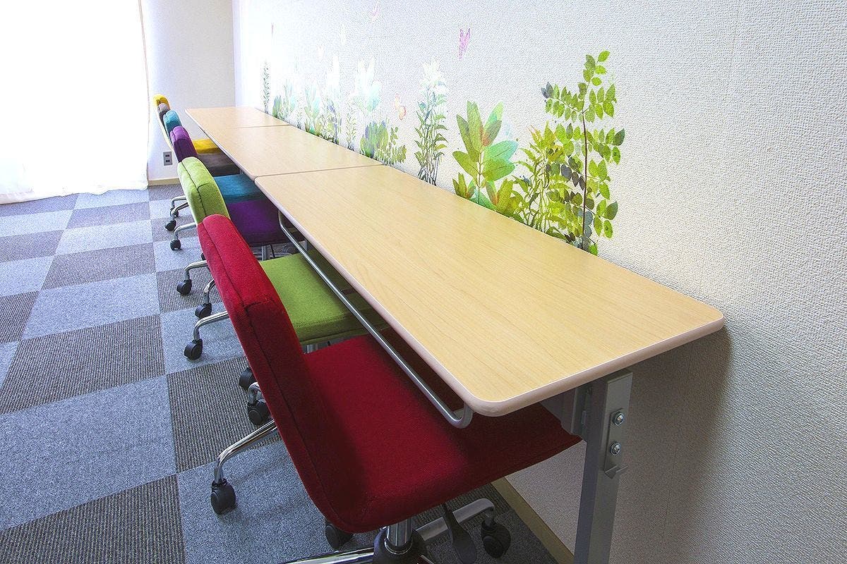 福岡天神南駅近く♪最大14名収容♪　室内設備無料！ 光回線Wi-Fi・プロジェクター等の写真7