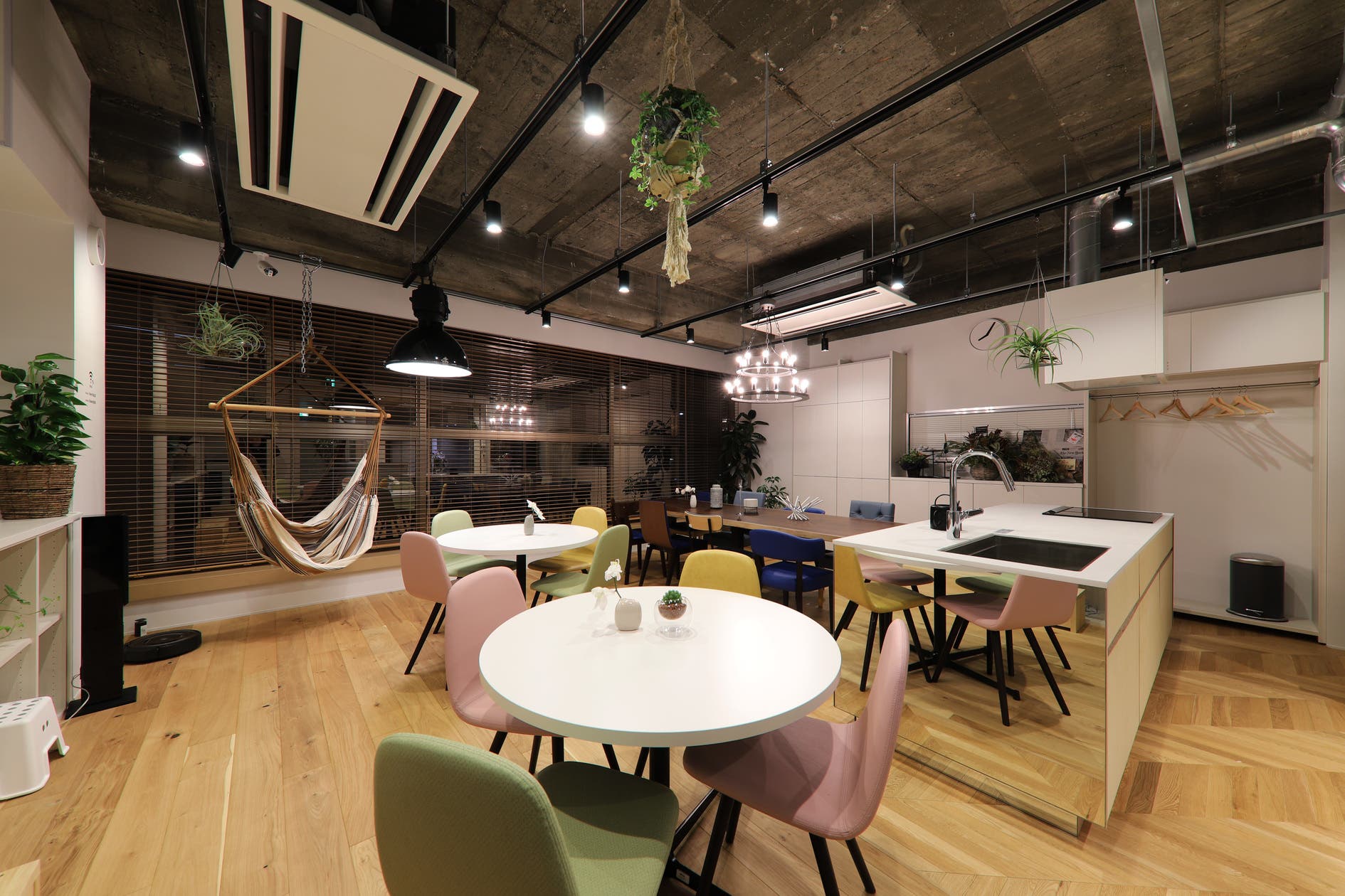 【新栄町駅徒歩4分】パーティ・撮影会・セミナー・各種イベントOK/メディアにもご利用いただいてます！の写真19