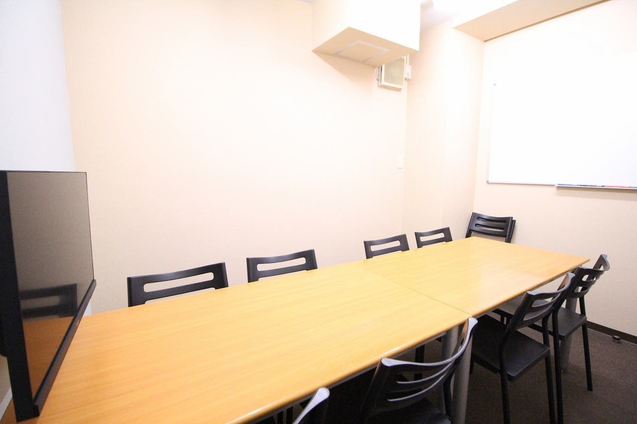 【東京駅最安！東京駅2分】会議に！モニター/WiFi/複合機全て無料！ふれあい貸し会議室 八重洲No13の写真6