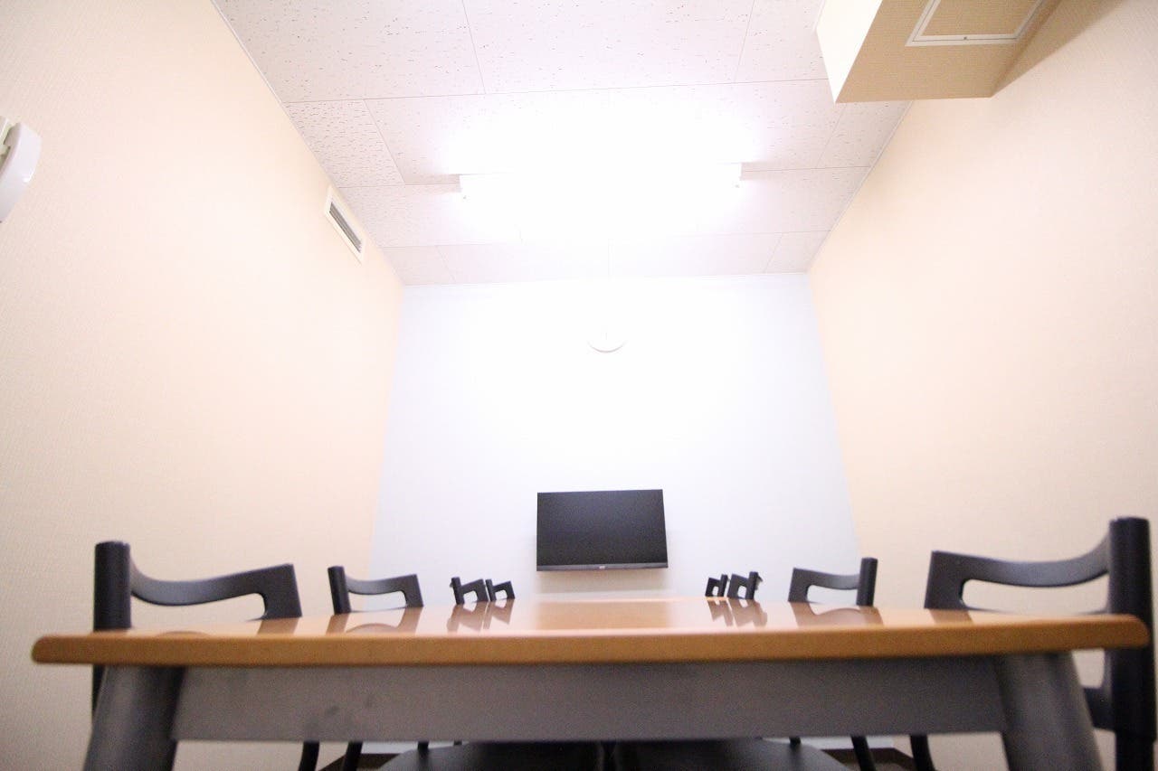 【東京駅最安！東京駅2分】会議に！モニター/WiFi/複合機全て無料！ふれあい貸し会議室 八重洲No13の写真10