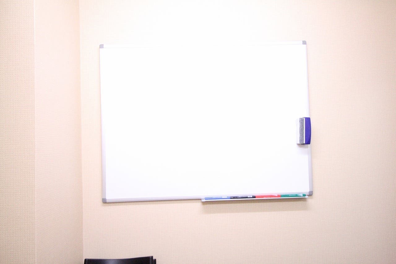 【東京駅最安！東京駅2分】会議に！モニター/WiFi/複合機全て無料！ふれあい貸し会議室 八重洲No13の写真12