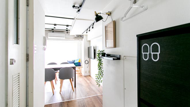 リノベーションしました!【池袋駅東口徒歩3分】WiFi無料+大型液晶モニター設置!の写真2