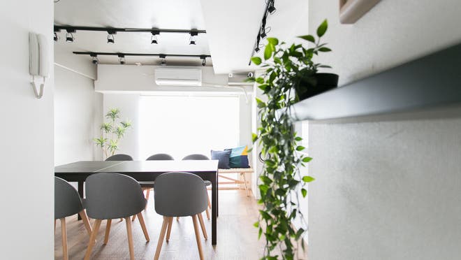 リノベーションしました!【池袋駅東口徒歩3分】WiFi無料+大型液晶モニター設置!の写真3