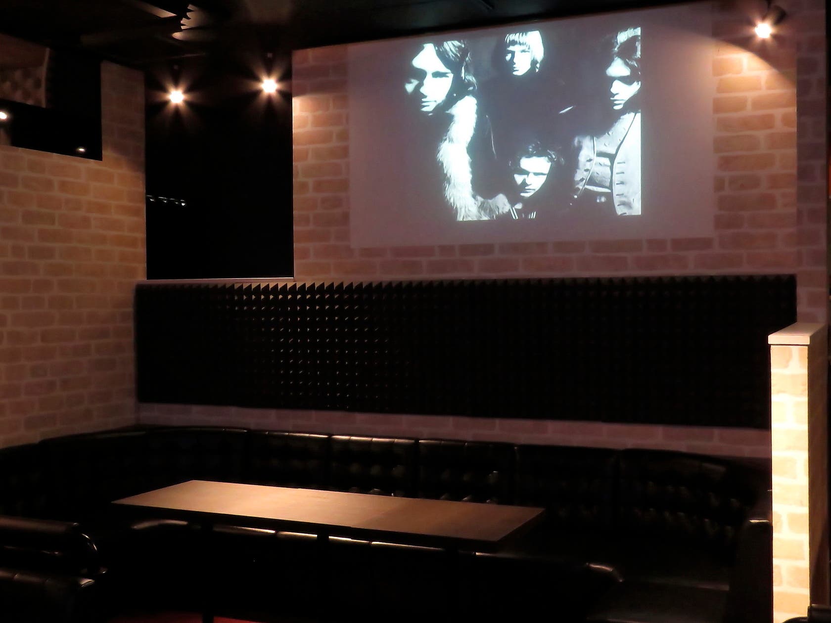 【東京 新宿】楽器演奏が可能な多目的イベントスペース。ライブ/オフ会/ライブ配信/撮影/パーティ【音響、配信機材完備】の写真9