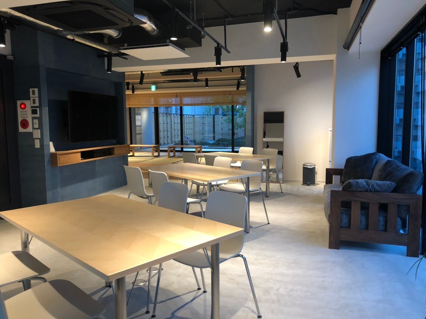 ZEN【 赤坂駅 4分 】ロケ撮影OK ! 撮影機材あり♦会議  セミナー にも！和室有 全室禁煙 ♥ 飲食 ゴミ捨て OK★の写真14