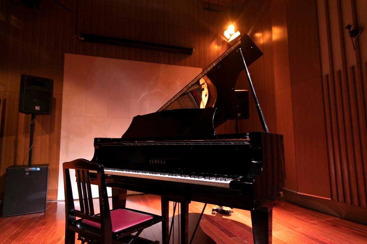 グランドピアノの画像1