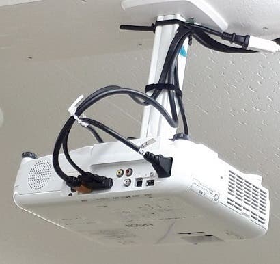 プロジェクターの画像1