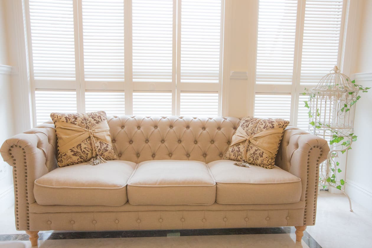 ゴシックなヨーロッパの古城、コテージガーデン、薔薇園をイメージし世界観を重視した撮影スタジオ、イベント・レンタルスペース。の写真10