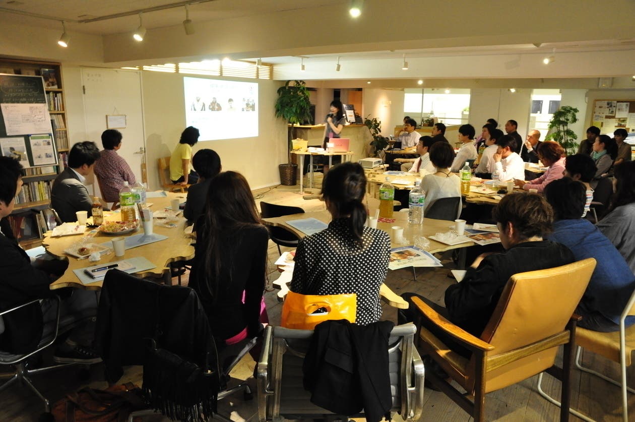 【JR新宿徒歩6分】日本列島型のテーブルがあるスペースでイベントや会議を！の写真6