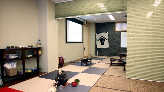 御茶ノ水駅からすぐ!外国の方にも喜ばれる茶室、バーカウンター付き畳敷きの和風空間の写真13