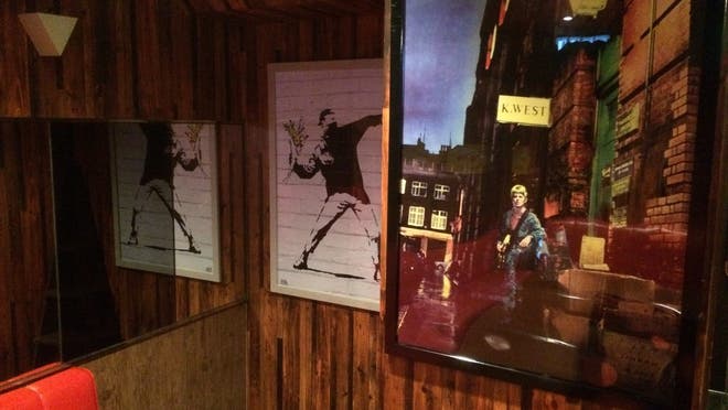 アメリカンスタイルのバーでパーティーなどに最適です。の写真2