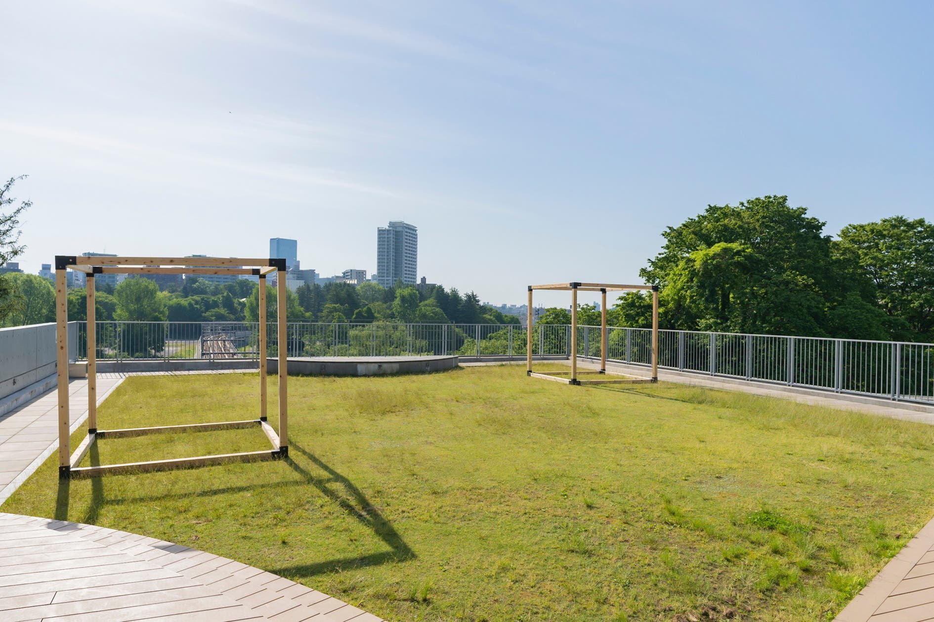 国際センター駅舎2F CAFÉ併設イベントスペース『青葉の風テラス』　　の写真5