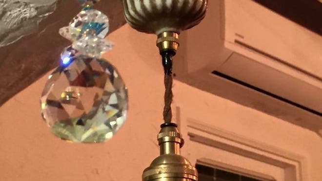 イギリス古民家造りのカフェ アンティークいっぱいの店内 季節の草花が咲いている庭 の写真14