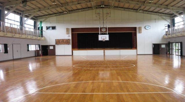 猿田小学校 体育館