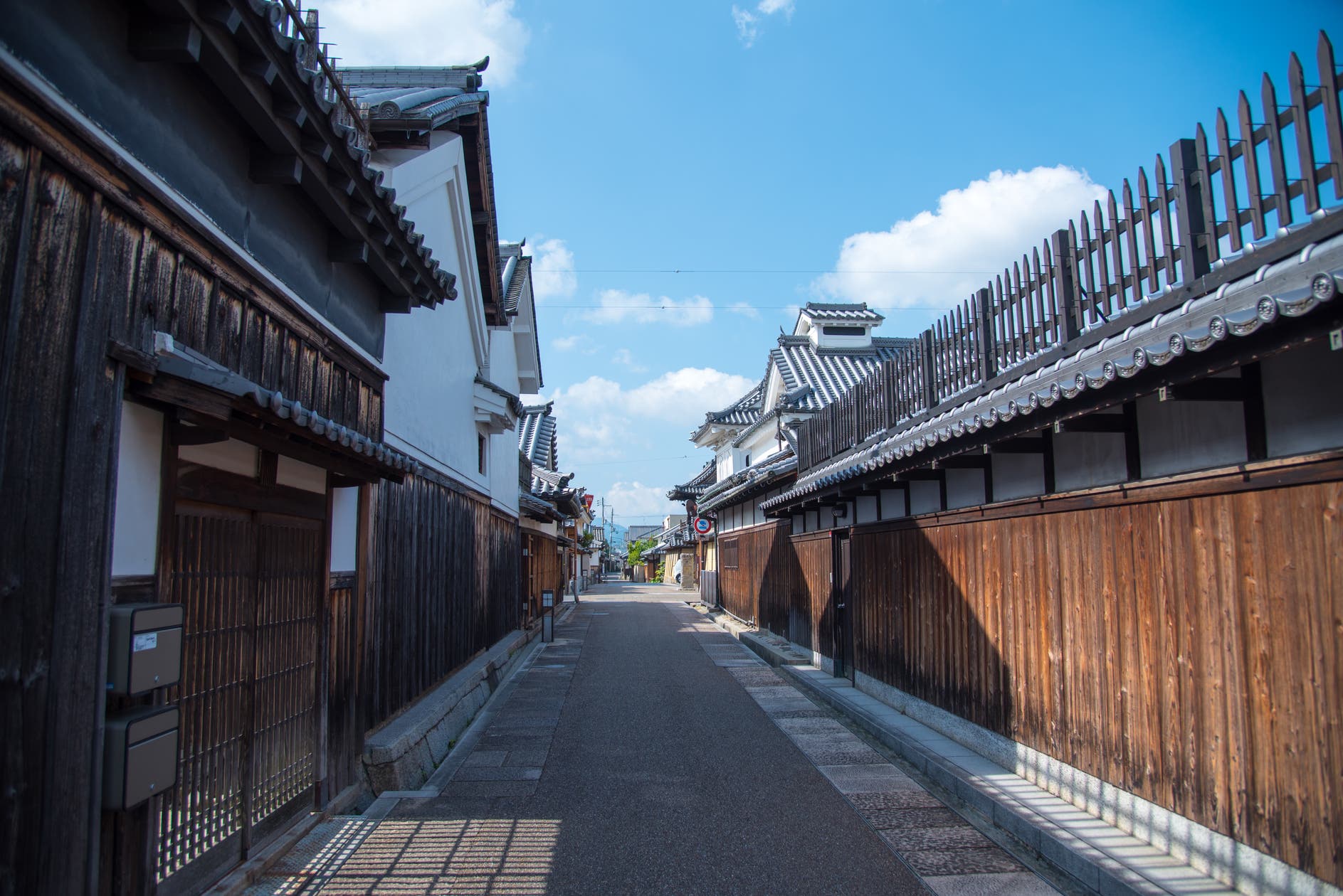 大阪市内から30分でタイムスリップ【富田林寺内町】町家カフェの和モダンな古民家空間スタジオで写真・動画撮影などで最高の一枚を！の写真17
