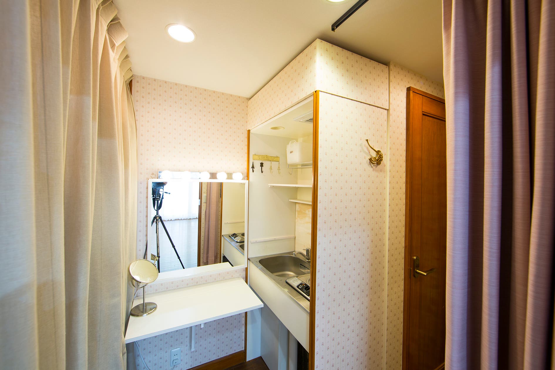 レッスン会場やスチール＆動画撮影に最適なBスタジオ！！の写真5