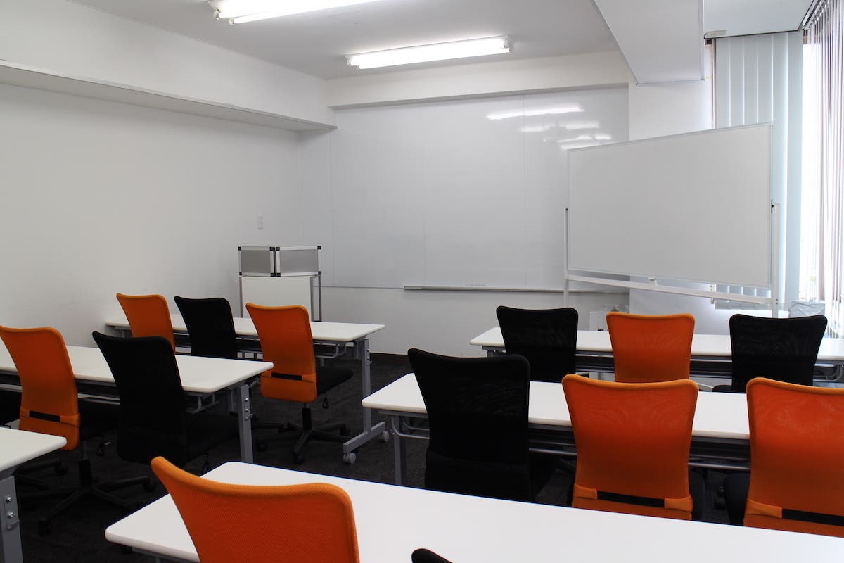 代々木駅前 30秒！貸会議室4F会議室2の写真11