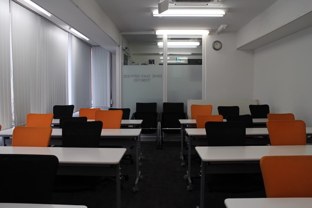 代々木駅前 30秒！貸会議室4F会議室2の写真18