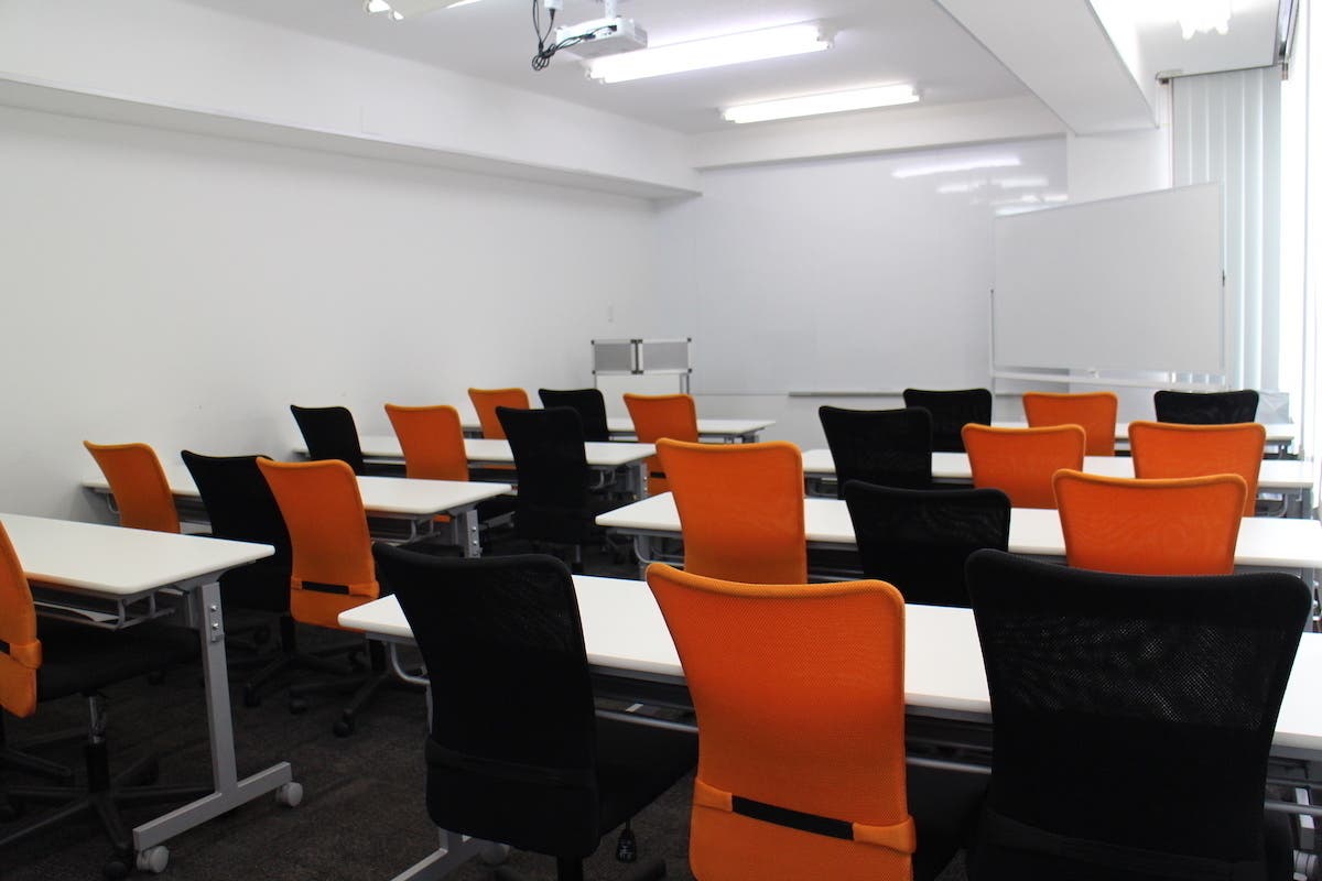 代々木駅前 30秒！貸会議室4F会議室2の写真22