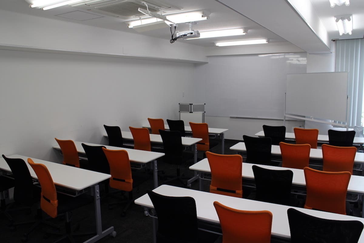 代々木駅前 30秒！貸会議室4F会議室2の写真23