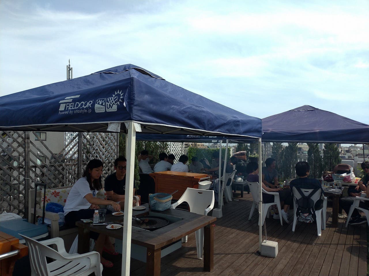 【ハコスBBQガーデン/B席】  富士山が見渡せるビル最上階でアーバンバーベキュー：設備は全てセット！食材持ち込みだけでOKの写真5