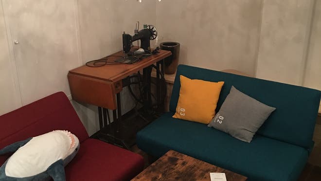 【最大18名】ソファとテーブル、完全個室。パーティー、女子会、ママ会。の写真2