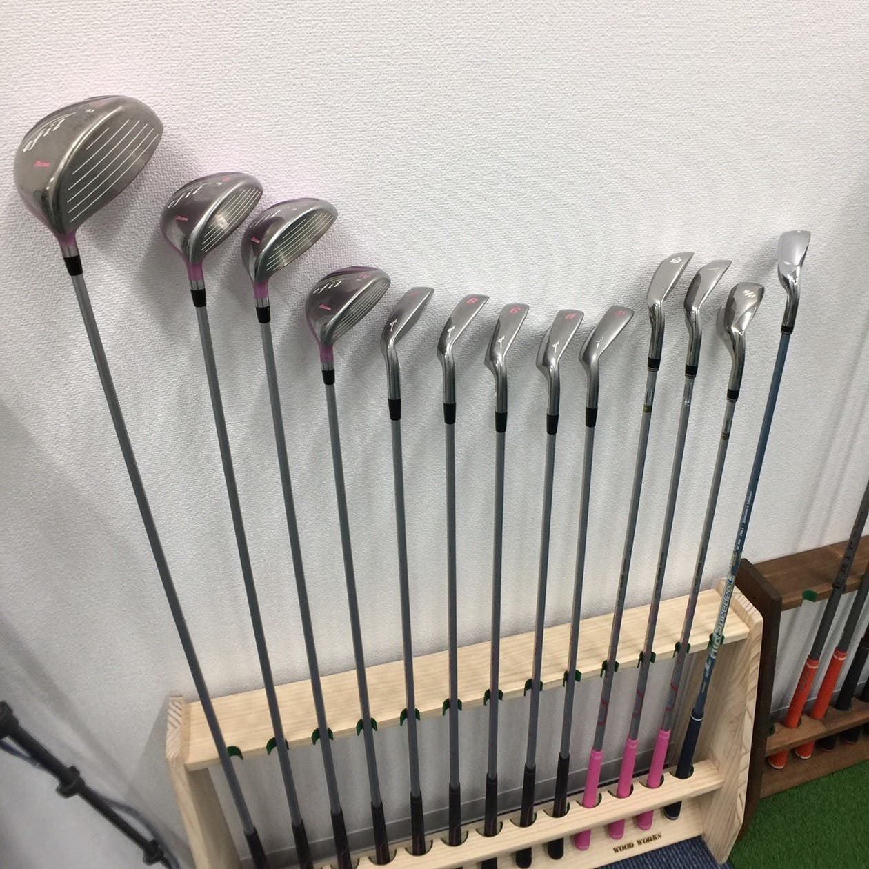 【GC3完備】完全個室の室内ゴルフ練習場の２号室（IN）。シミュレーターを使ったゴルフ練習・レッスン会・イベントや撮影会に！の写真10