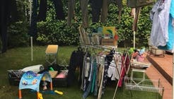 二台車が停められる大きさなテラスです。イベント、ヤードセール、誕生日会、パーティー、レッスン利用などに!の写真3