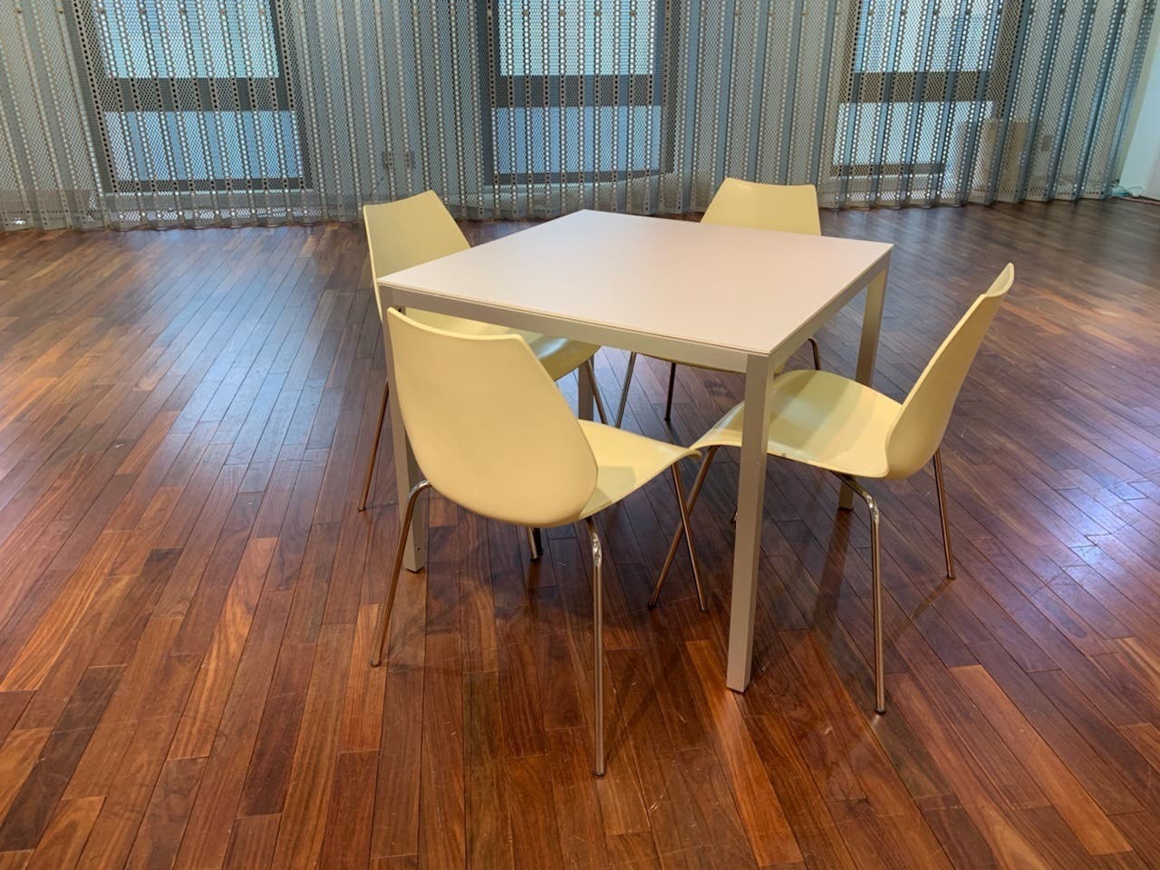 【中目黒駅8分】展示会やクローズドなイベントに適した210㎡の大型スペースの写真11