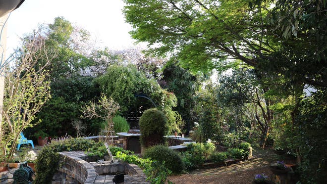 自然に囲まれたプライベートスペースです。優雅なひとときをお楽しみください。の写真3