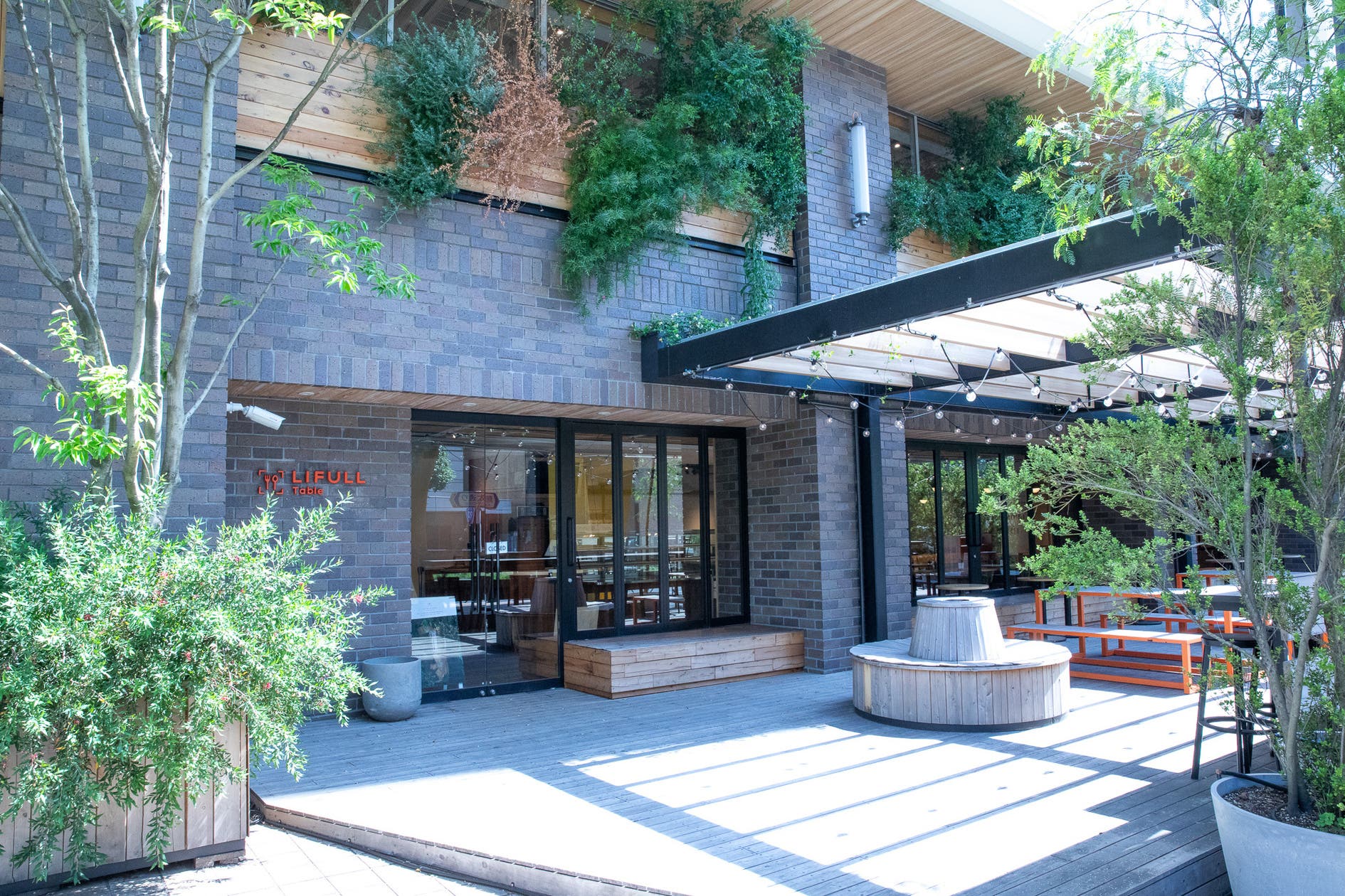 【24時間レンタル可!】最大150人収容　230㎡のゆったりカフェ空間を貸切に！！LIFULL Tableの写真8