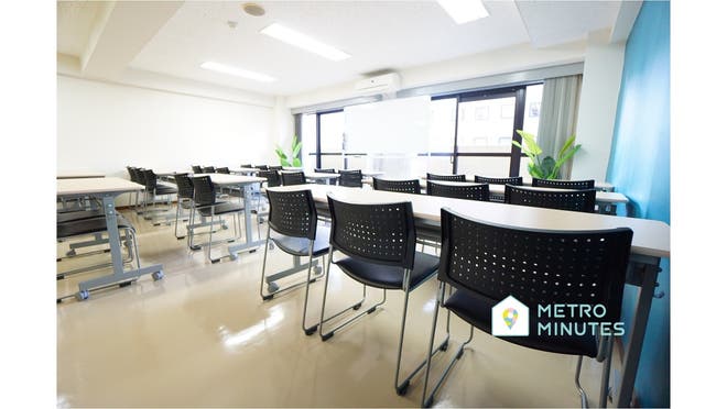 <ブラウ会議室>32名収容🪑仙台駅徒歩5分🚃Wi-Fi📶プロジェクター🎥会議/セミナー/研修/ワークショップの写真5