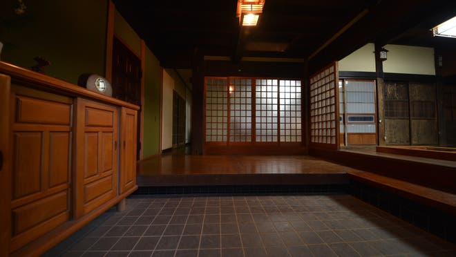 【ひらやま治兵衛】築135年古民家を貸切で動画/コスプレ撮影会などに‼ 打掛レンタル無料の写真16